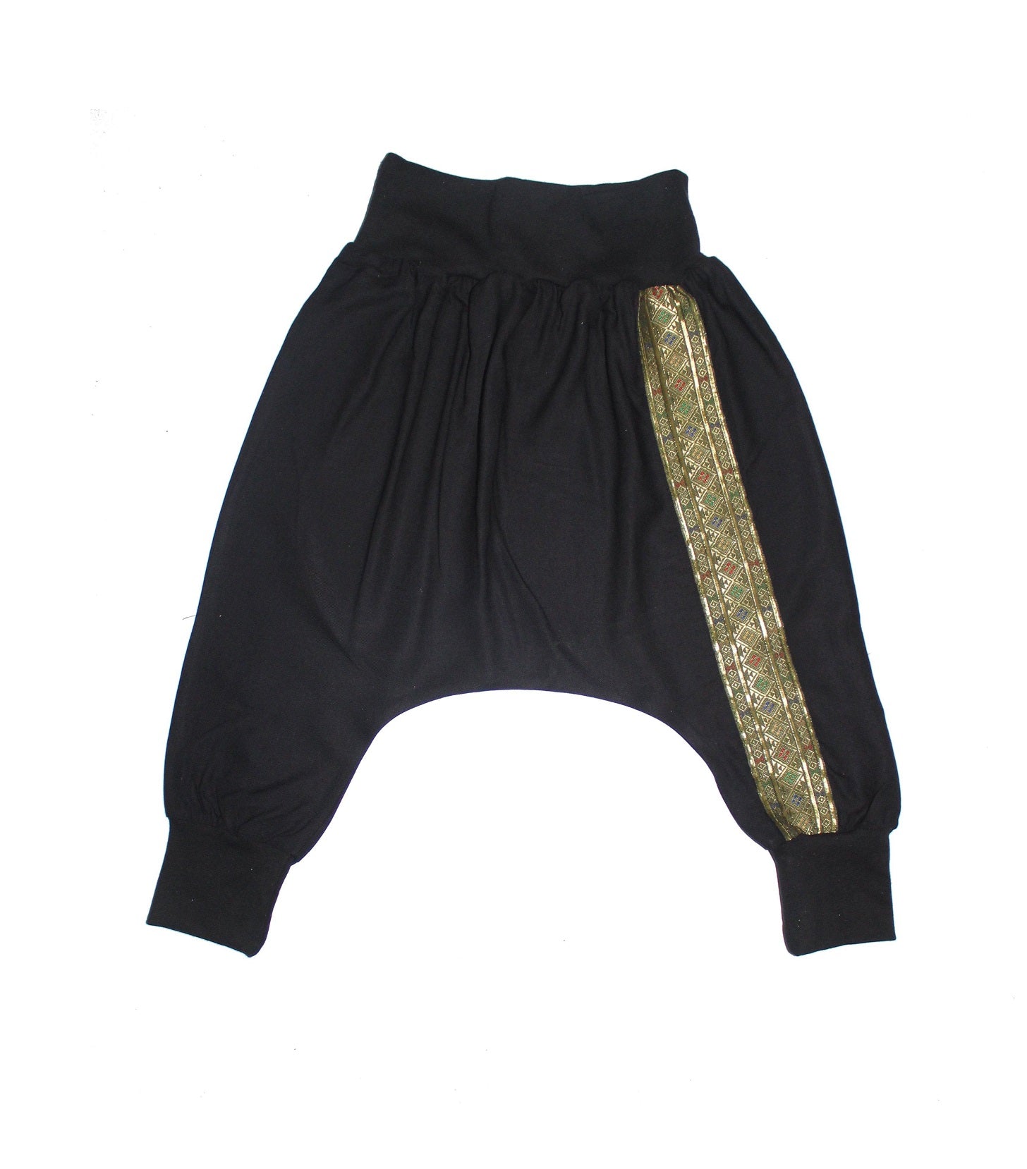 Bambina Sherwal – thesherwal